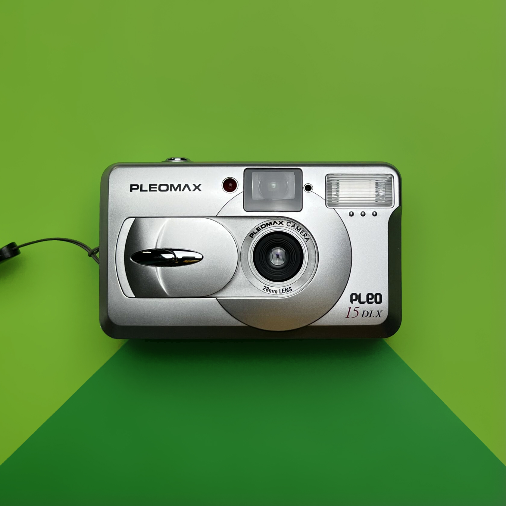 Пленочный фотоаппарат Pleomax Pleo 15 DLX купить с доставкой по России