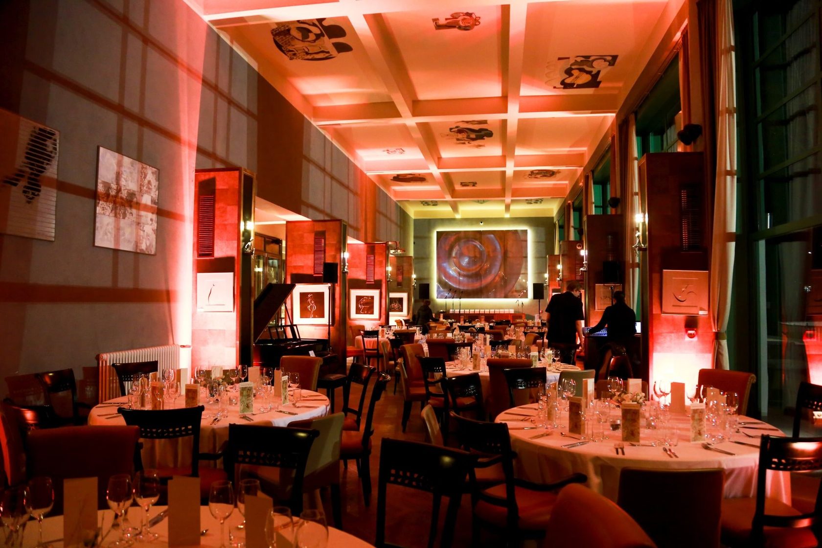 Services – Art Restaurant Mánes Prague 1