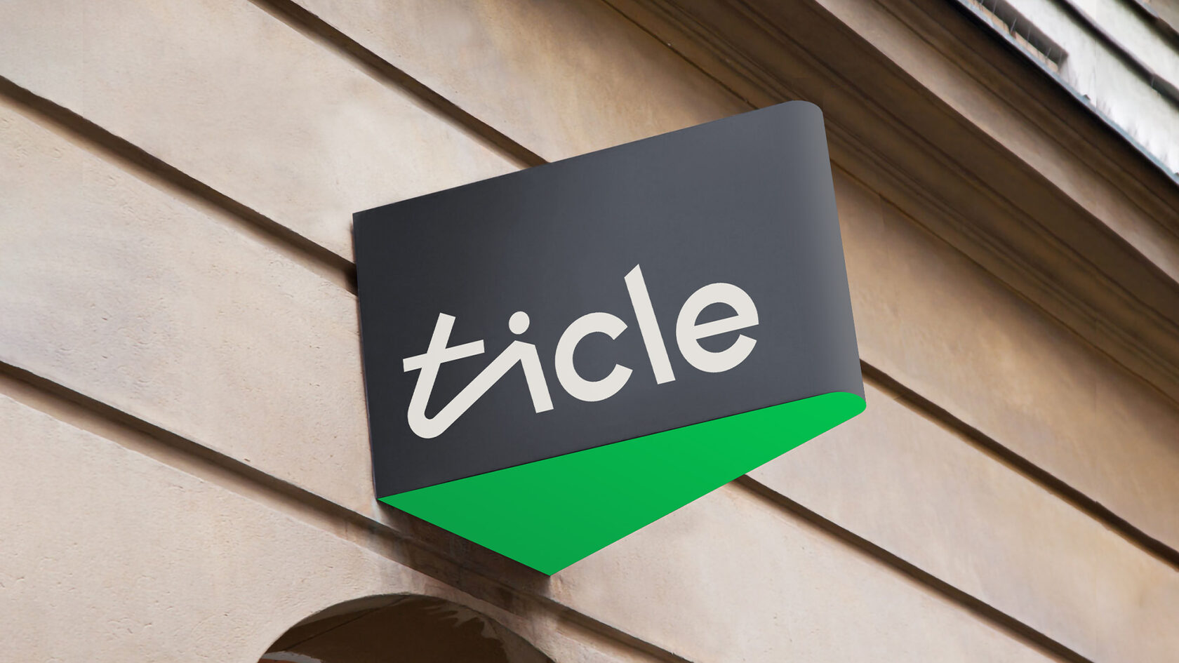 Обновлённая концепция фирменного стиля и логотип повседневной одежды Ticle