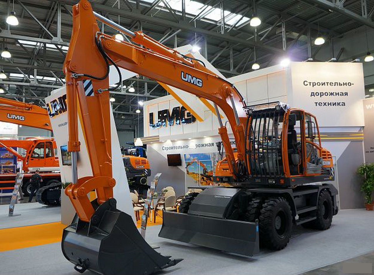 Тверской экскаватор выпустил новый колесник UMG E200W