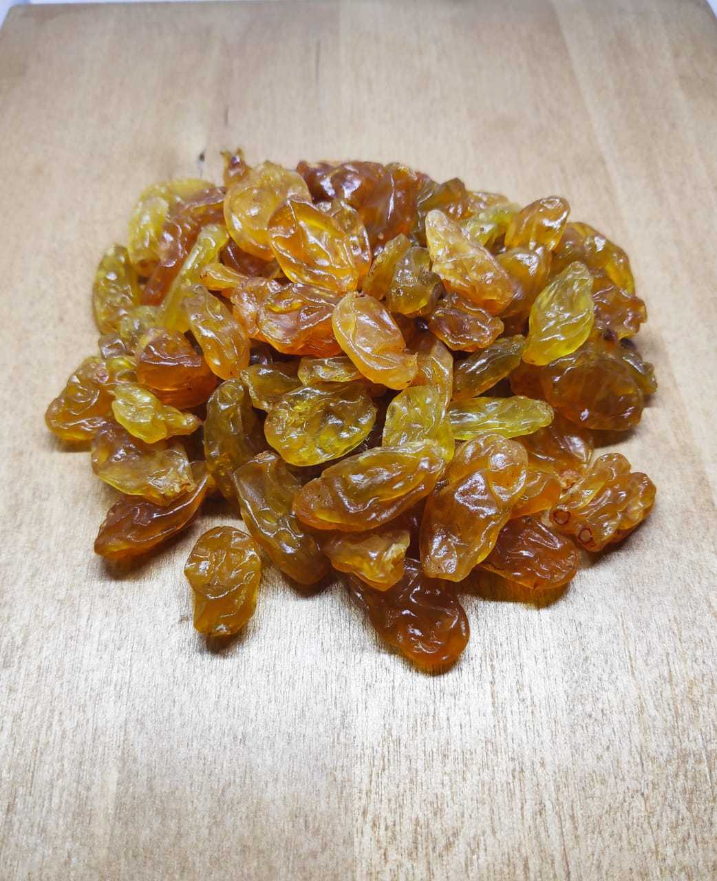 Изюм светлый крупный
