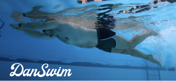 How to Swim Freestyle: Guide For Beginners (Easy)