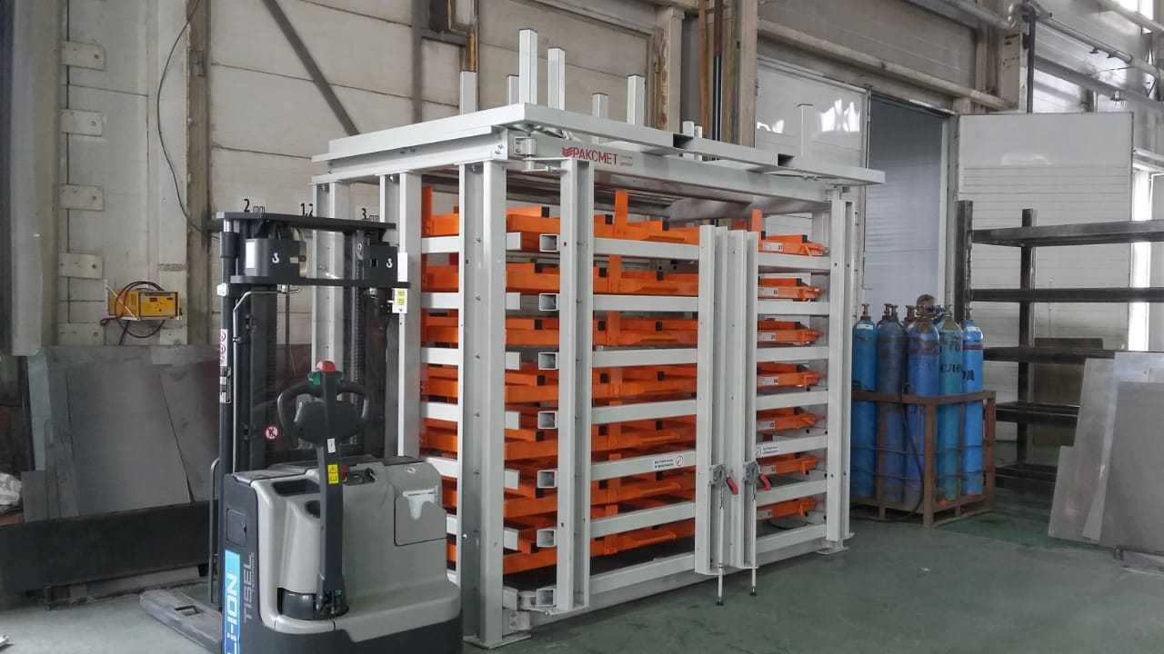 Photos of sheet metal rack systems | RAXMET