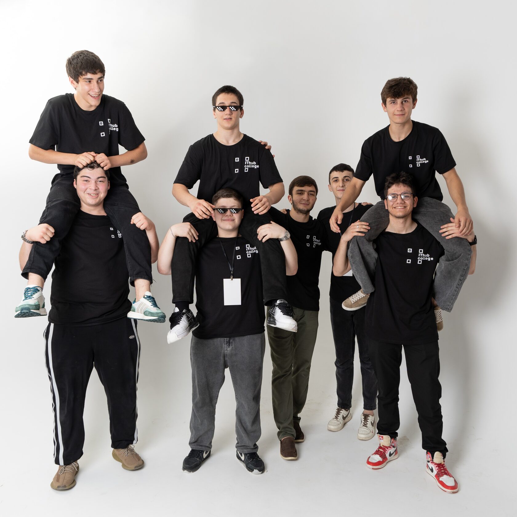 Колледж информационных и креативных технологий IThub Нальчик