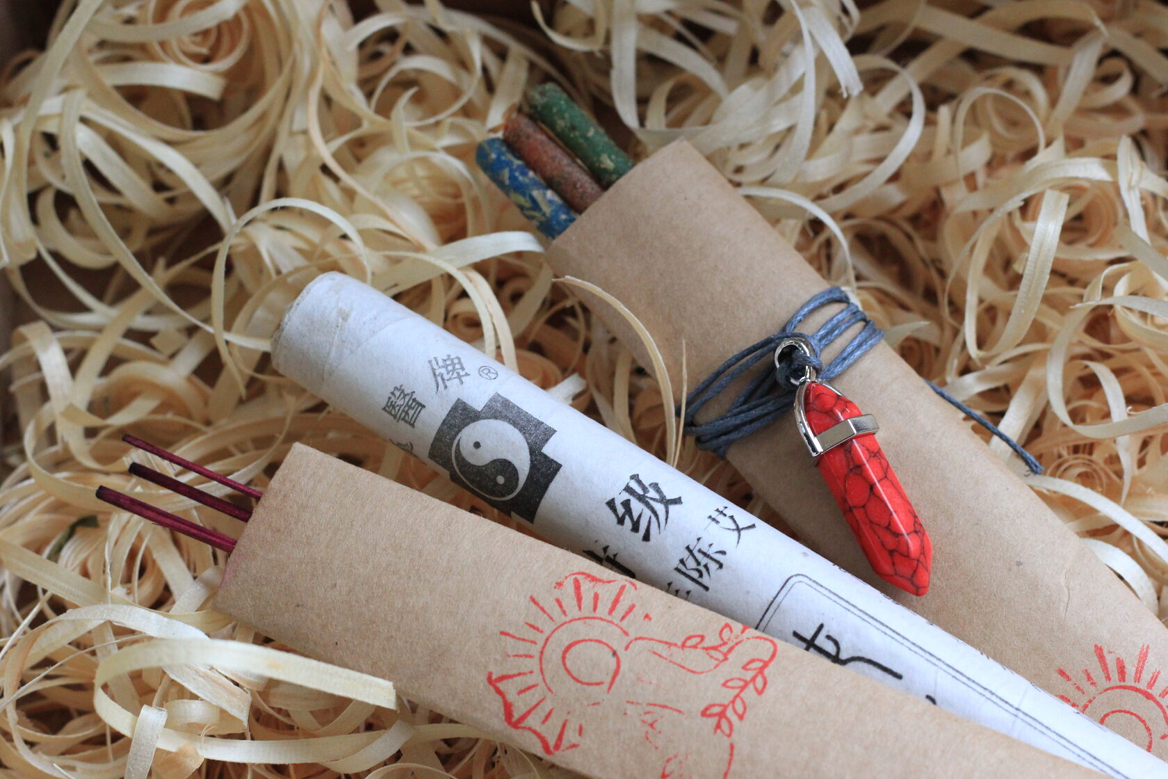 7 Chakra Healing Meditation Box | EzoBox by peaceinside.me