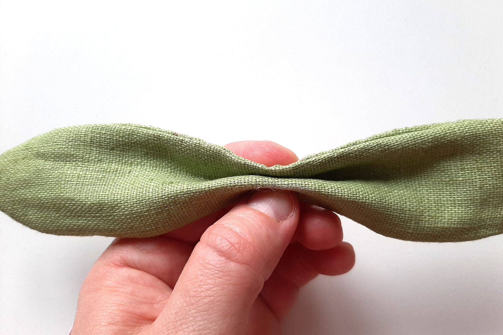 Carrot Sewing Pattern Free - How to Make Fabric Carrots - Easy DIY ...