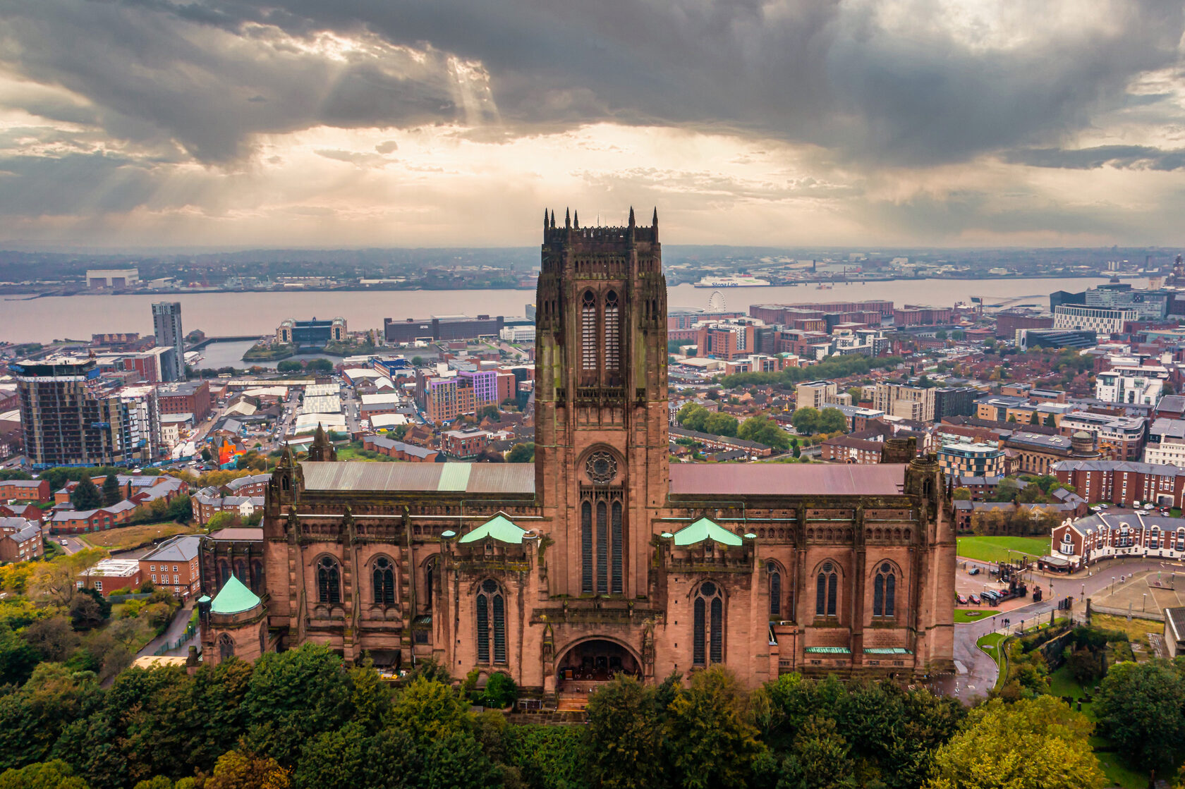 Top 20 Best Things to Do in Liverpool - Attractions and Places - WeGoTrip