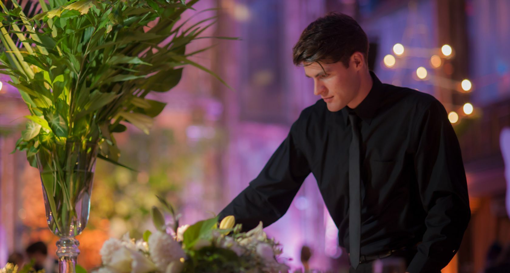 Event Servers for Hire in Chicago| Julia Valler Event Staffing