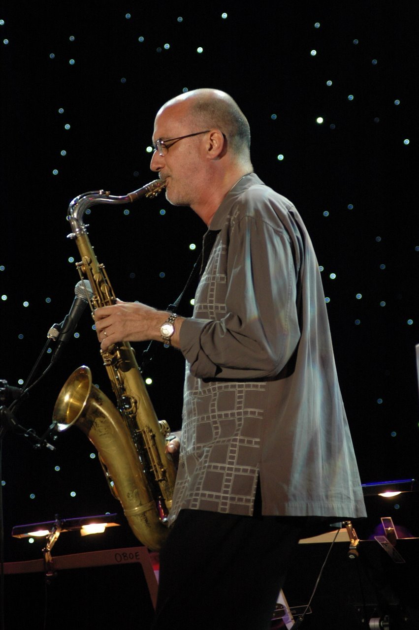 Майкл Брекер