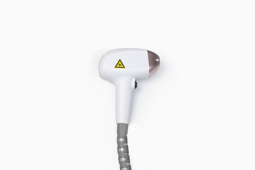 Adonyss DioPulse™ 808 Laser diodowy do usuwania włosów Cena, kup ...