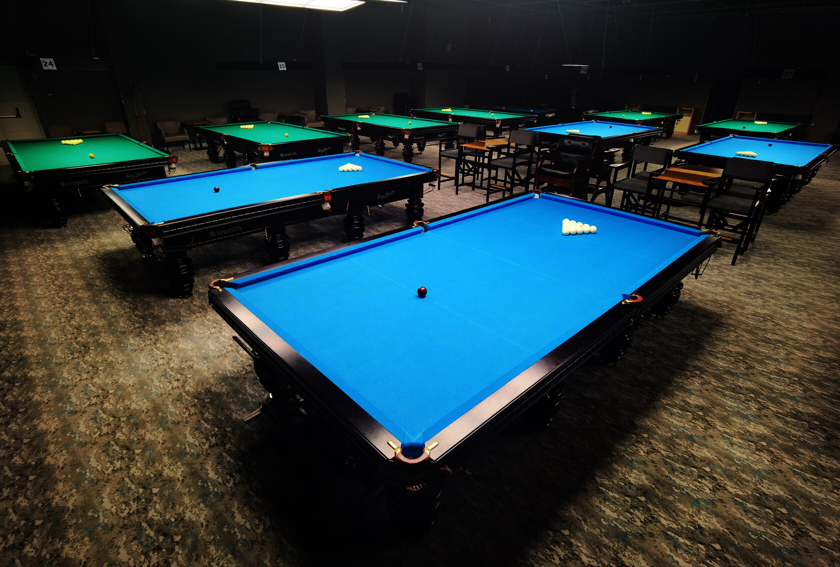 Центр бильярда PLAYPOOL. Приходите к нам играть в американский пул ...