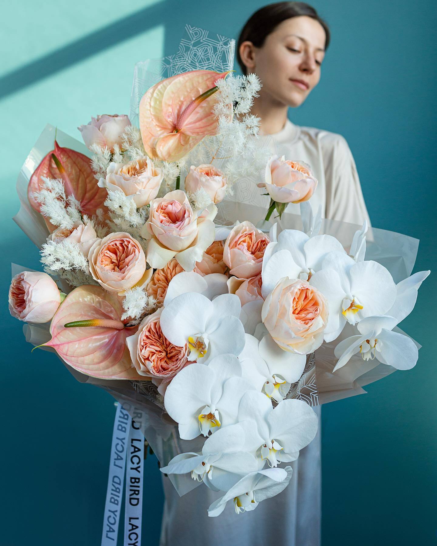 LBA: Modern floral design Lacy Bird Style