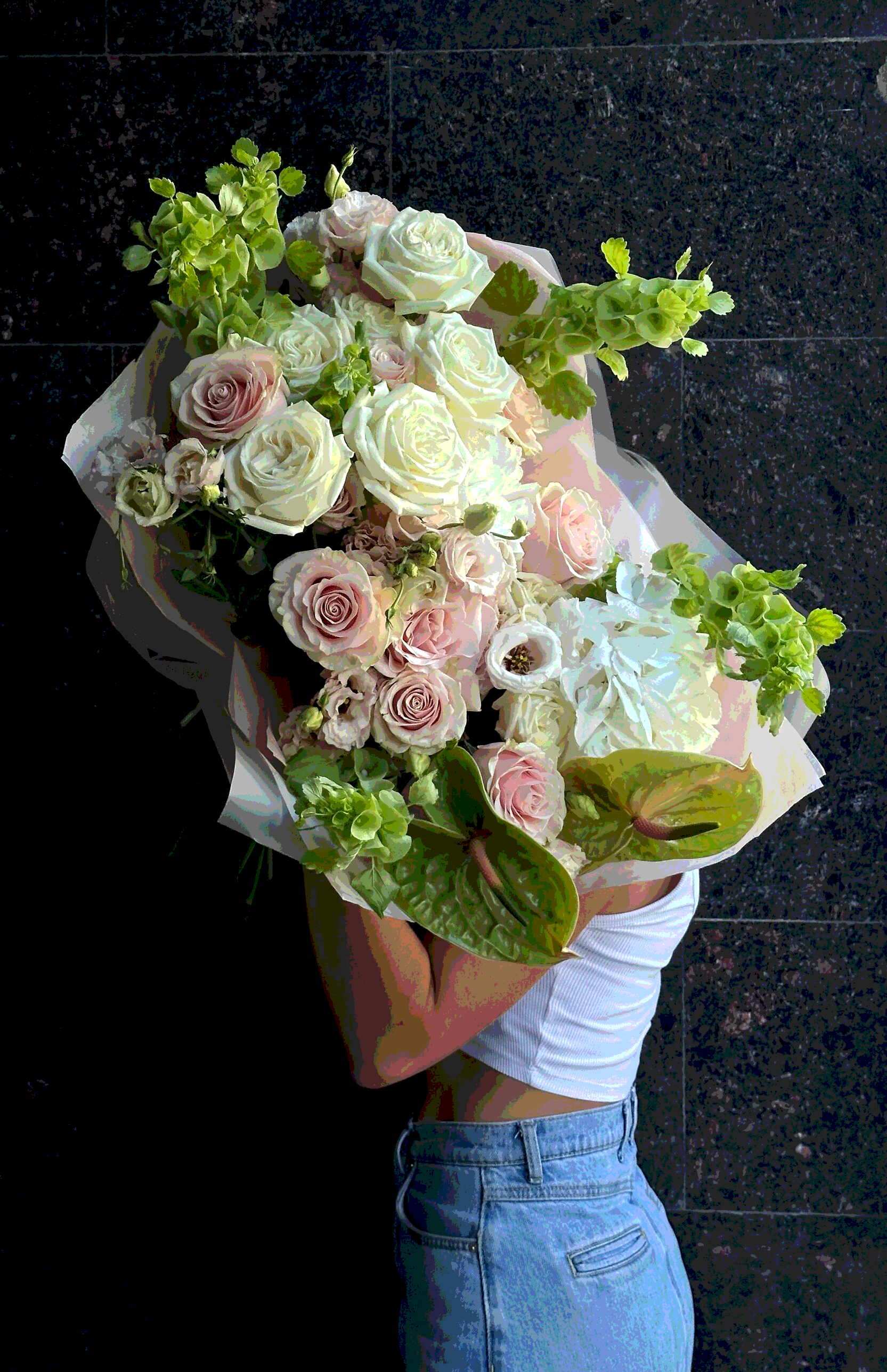 «Люби цветы» | Авторские букеты с доставкой в Туле от цветочной мастерской