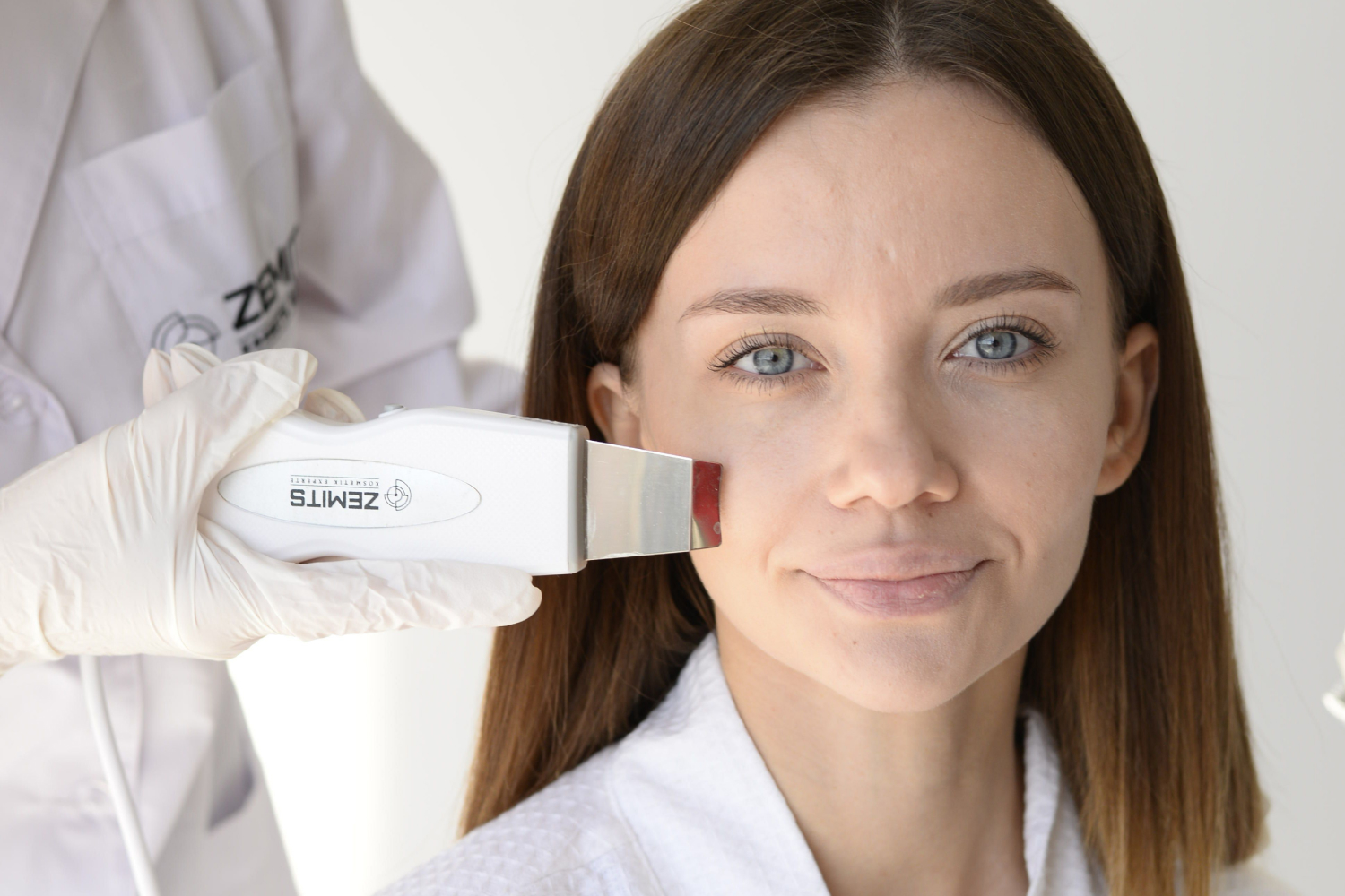 Zemits Meister NG 8-In-1 Smart Skin Care System for Sale at the Best ...