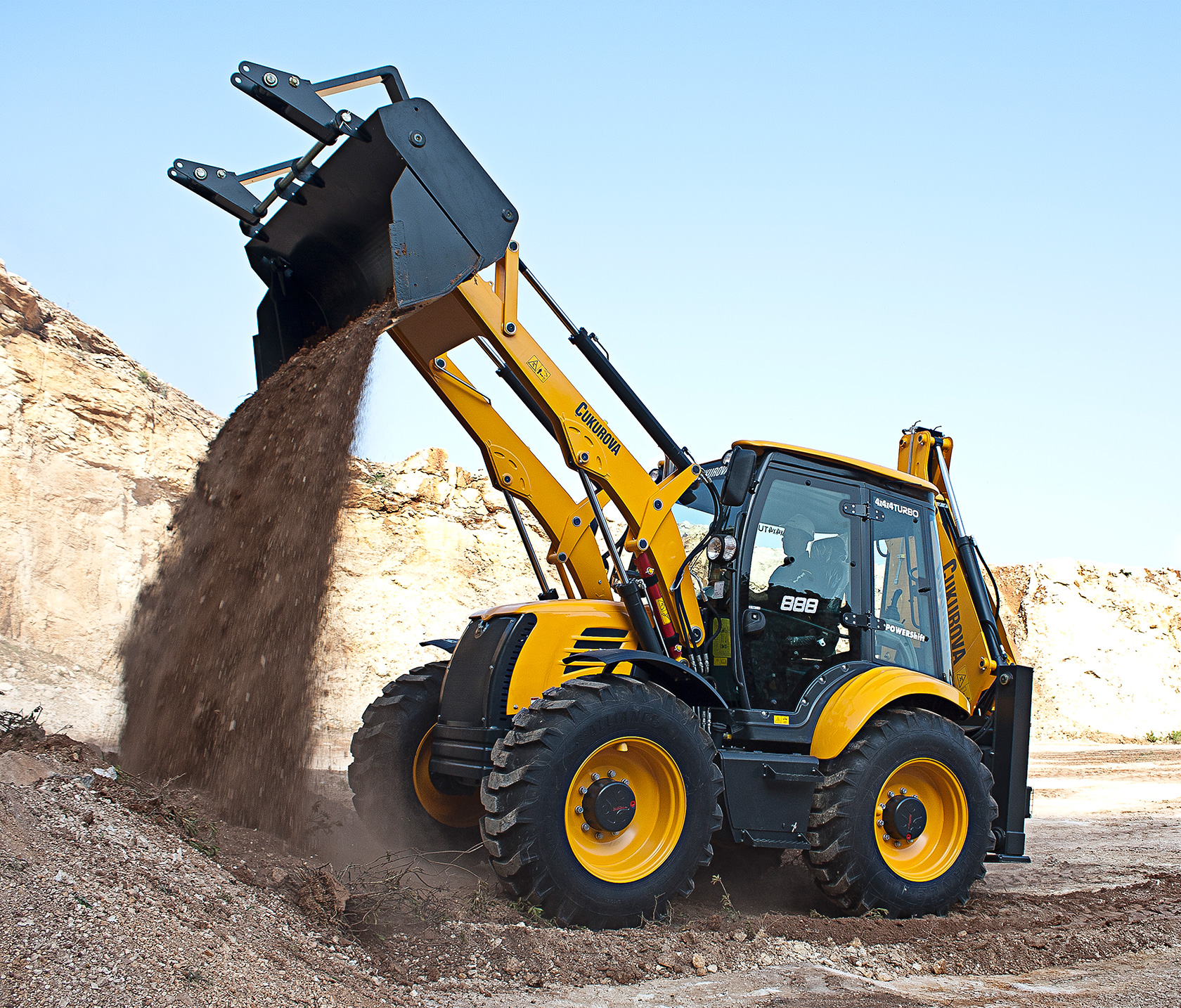 Cukurova. Продажа экскаваторов-погрузчиков