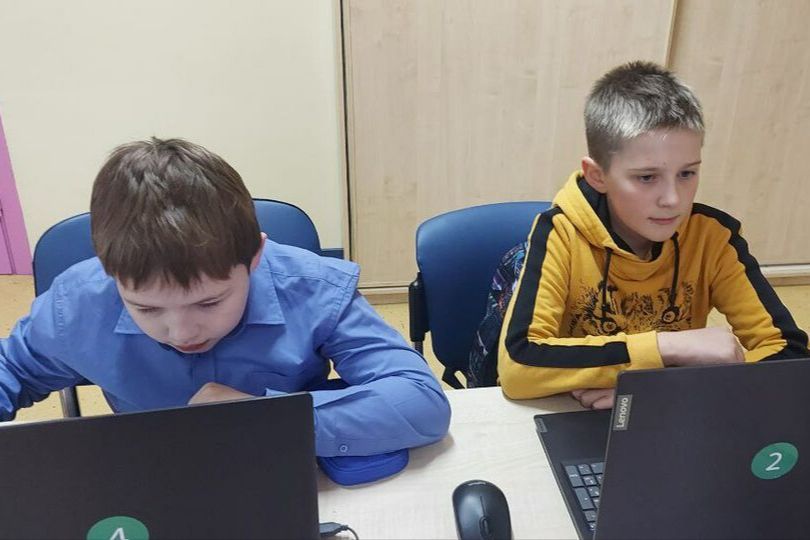 Minecraft программирование на Python для детей Как популярная игра помогает детям изучать код