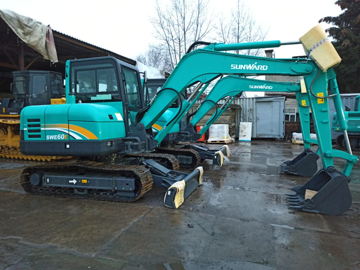 Мини-экскаватор Sunward SWE60E - Sunward