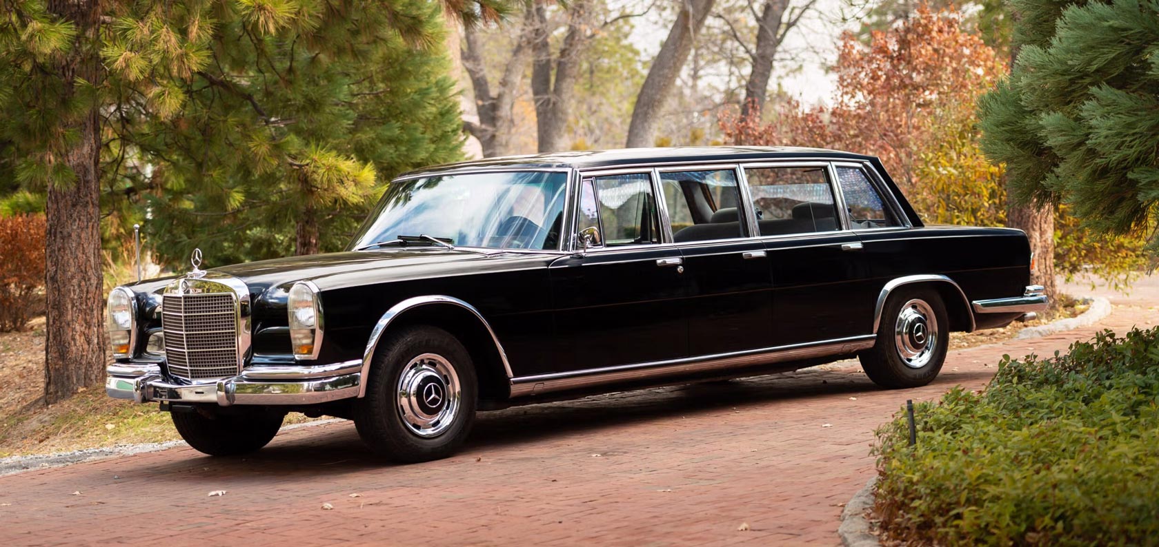 Mercedes-Benz 600 W100: передвижной памятник излишествам – Киоск Aclassica