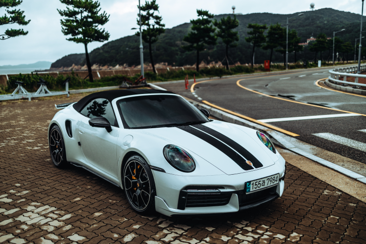 Porsche 911 и Mercedes-Benz G63